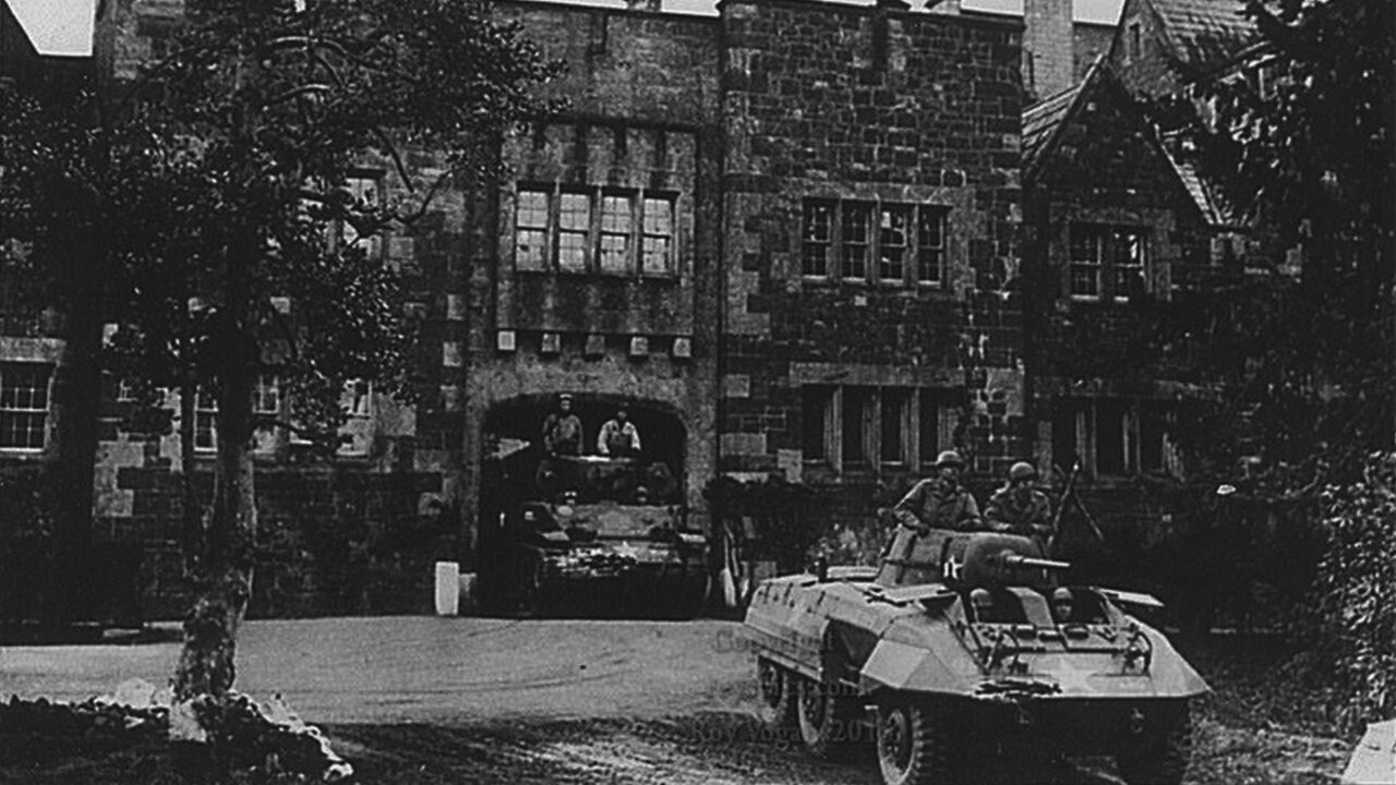 © Roy Vogan - WartimeNI